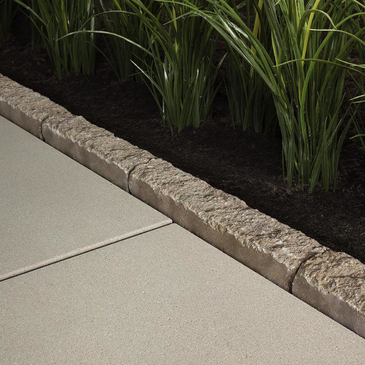 Arnts | Techo-Bloc Pietra Garden Edging